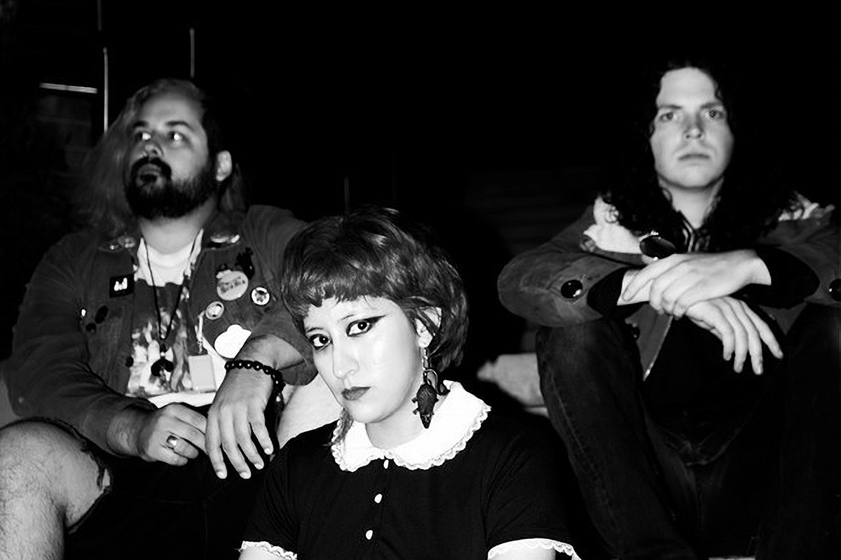 Cosmic Kitten Gives Us a Glimpse Into the Recording of Its Grunge Punk ...